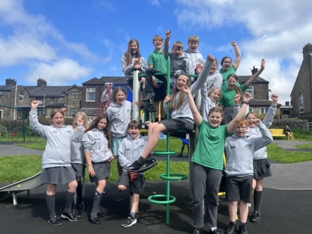 St Mary's Church of England Primary School Hawkshaw - Attainment